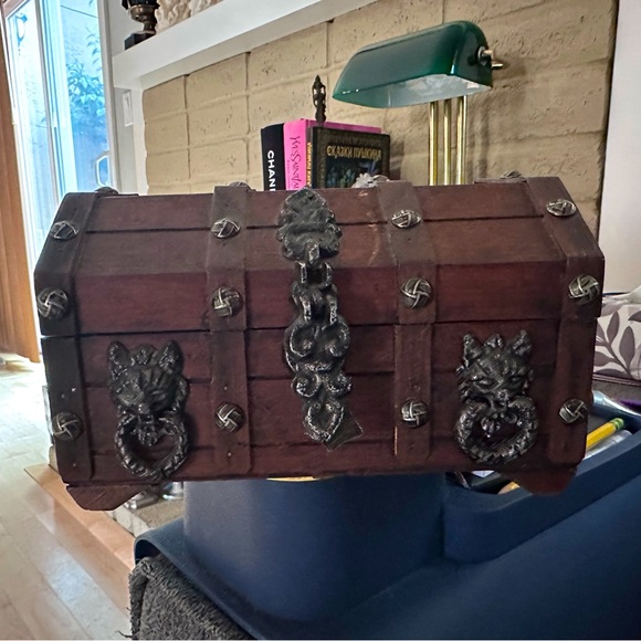 Vintage | Storage & Organization | Vintage Pirate Treasure Chest ...